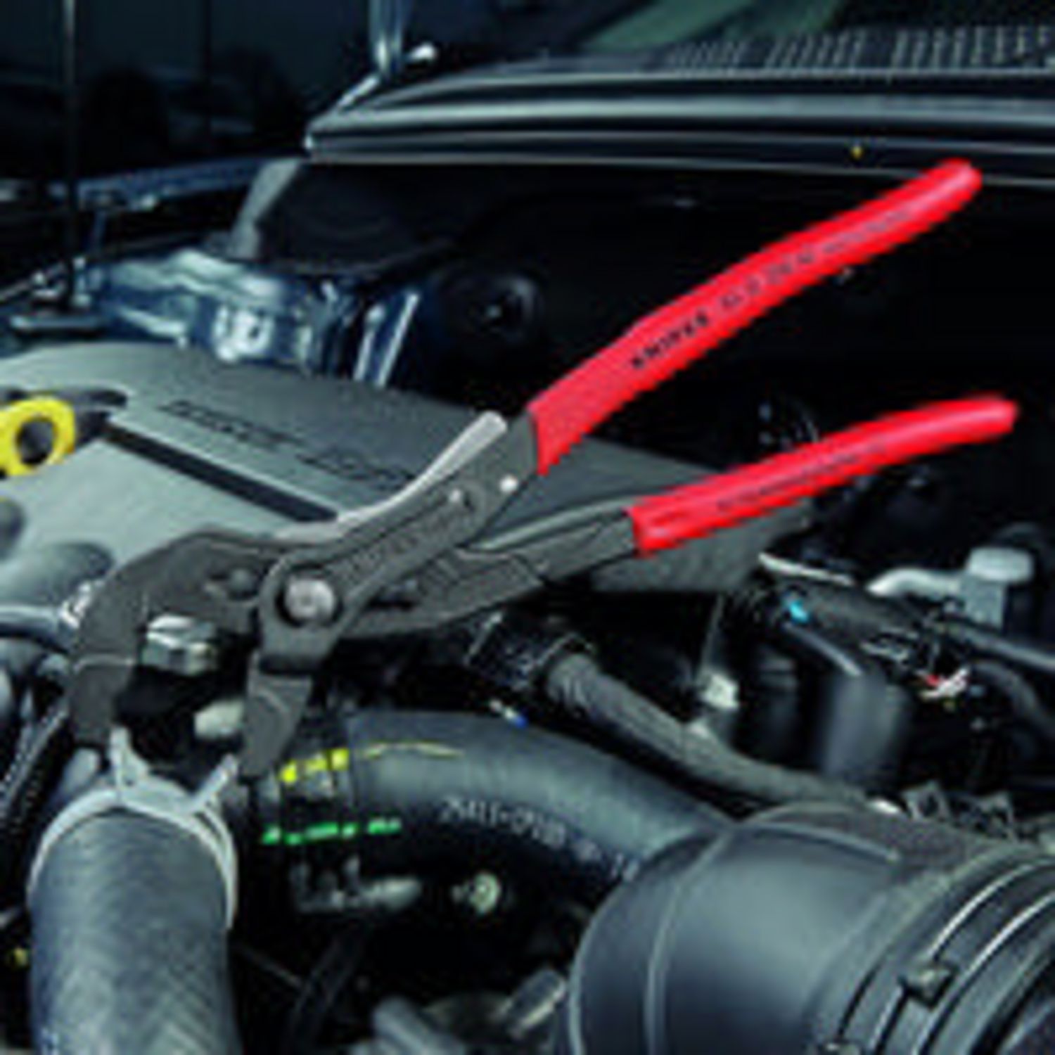SPRING HOSE CLAMP PLIERS WITH LOCKING DEVICE - Matco Tools